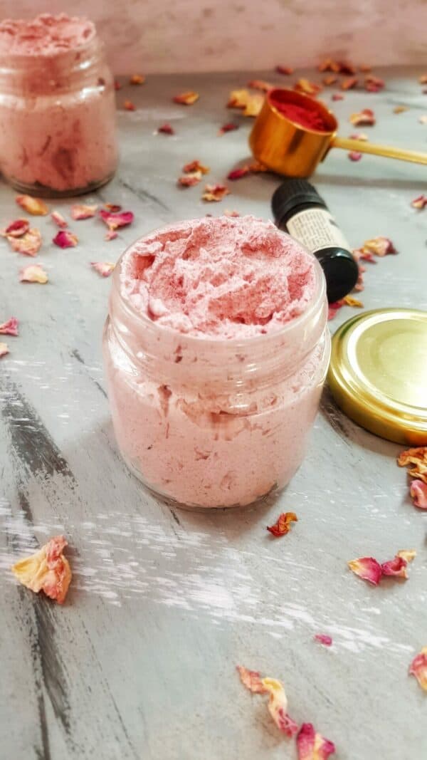 How to Make DIY Face Cream (Includes Ingredients & Recipe ...