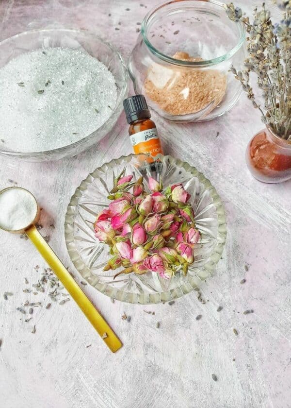 The Best Epsom Salt Bath with Essential Oils Recipe - greenbeautymama.com