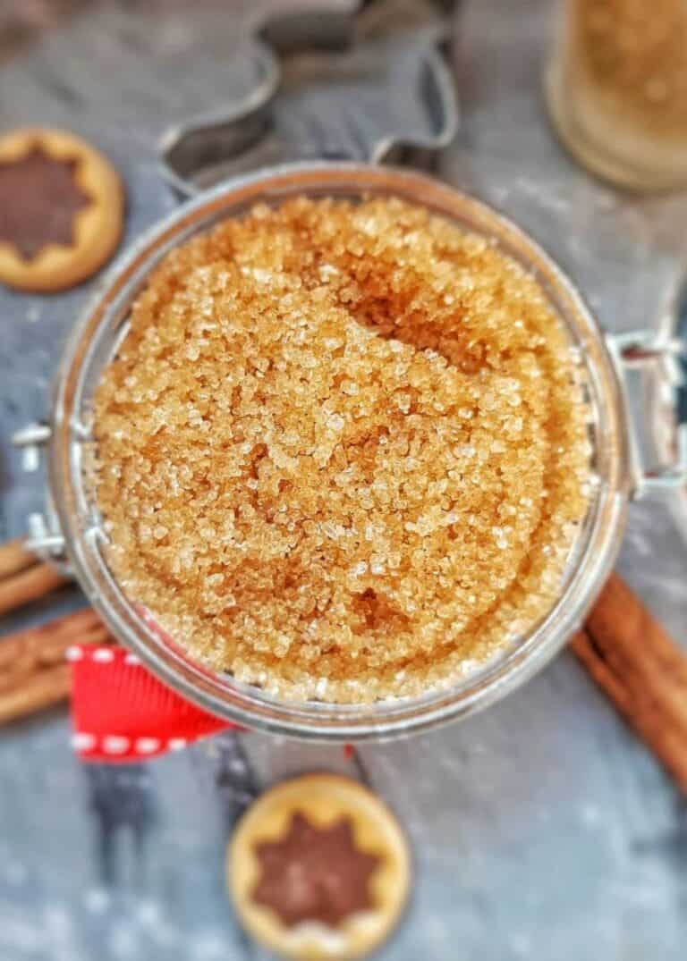 The Best Gingerbread Sugar Scrub Recipe - greenbeautymama.com