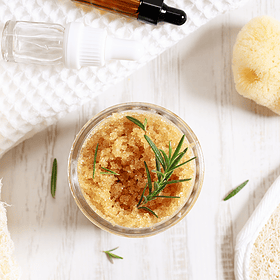 Cellulite Busting Ginger Scrub | Easy DIY Cellulite Scrub ...